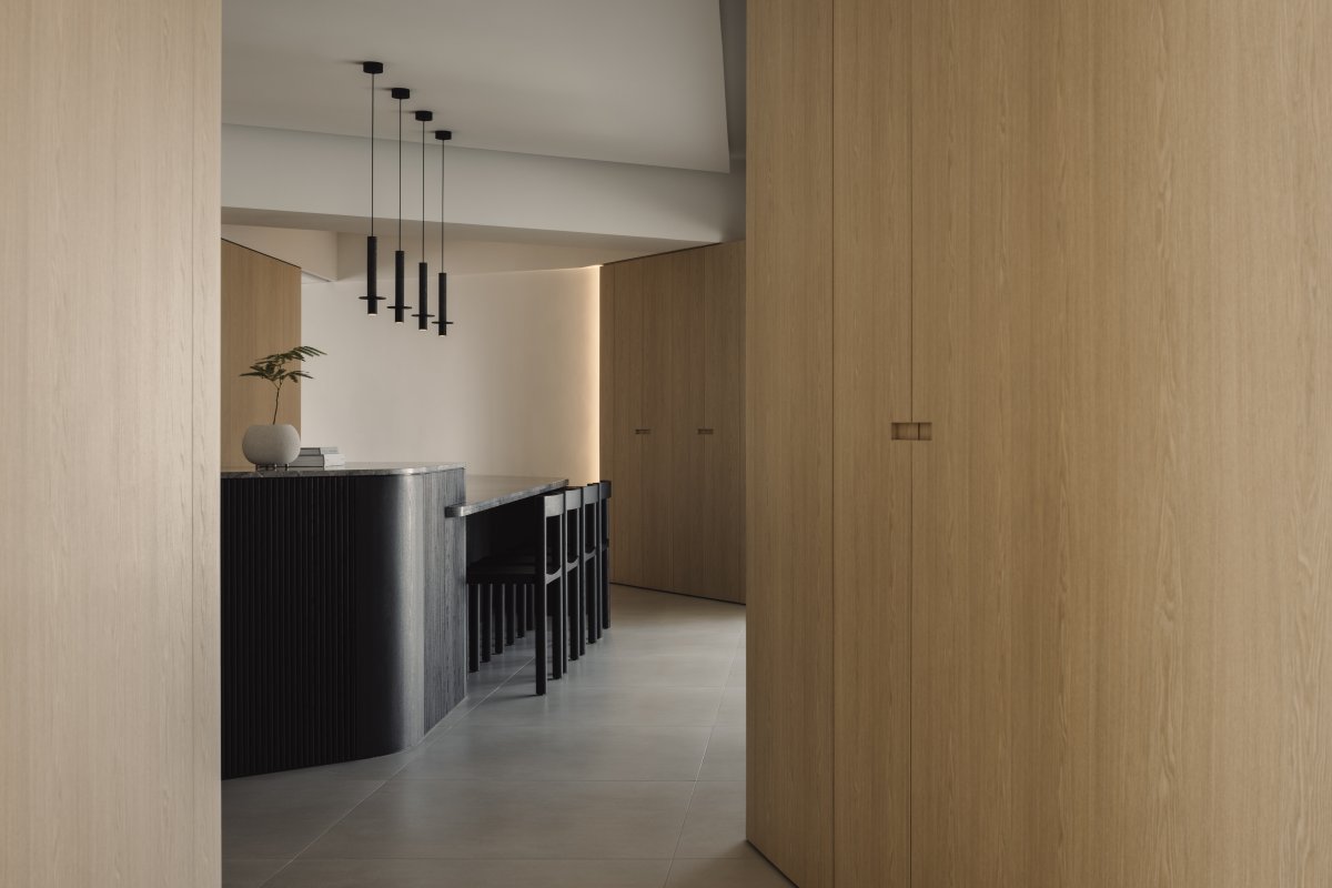 YINJISPACE - 932 Designs x Balmoral House